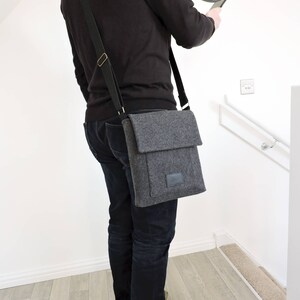 Craggan Man-bag Sewing Pattern: Men's Crossbody iPad Bag (PDF) - Etsy