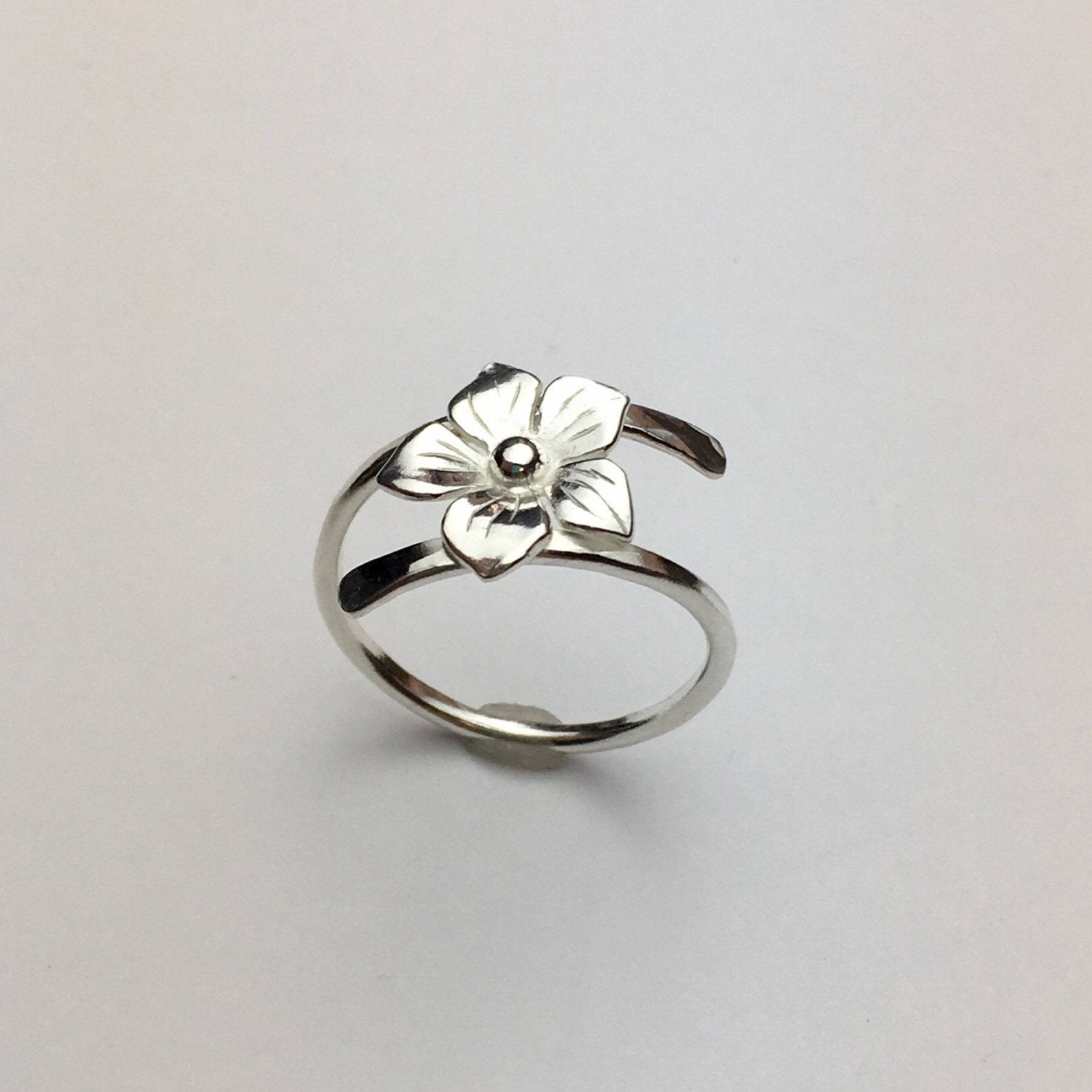 Flower Ring. Sterling Silver. Adjustable. Handmade. Ring - Etsy