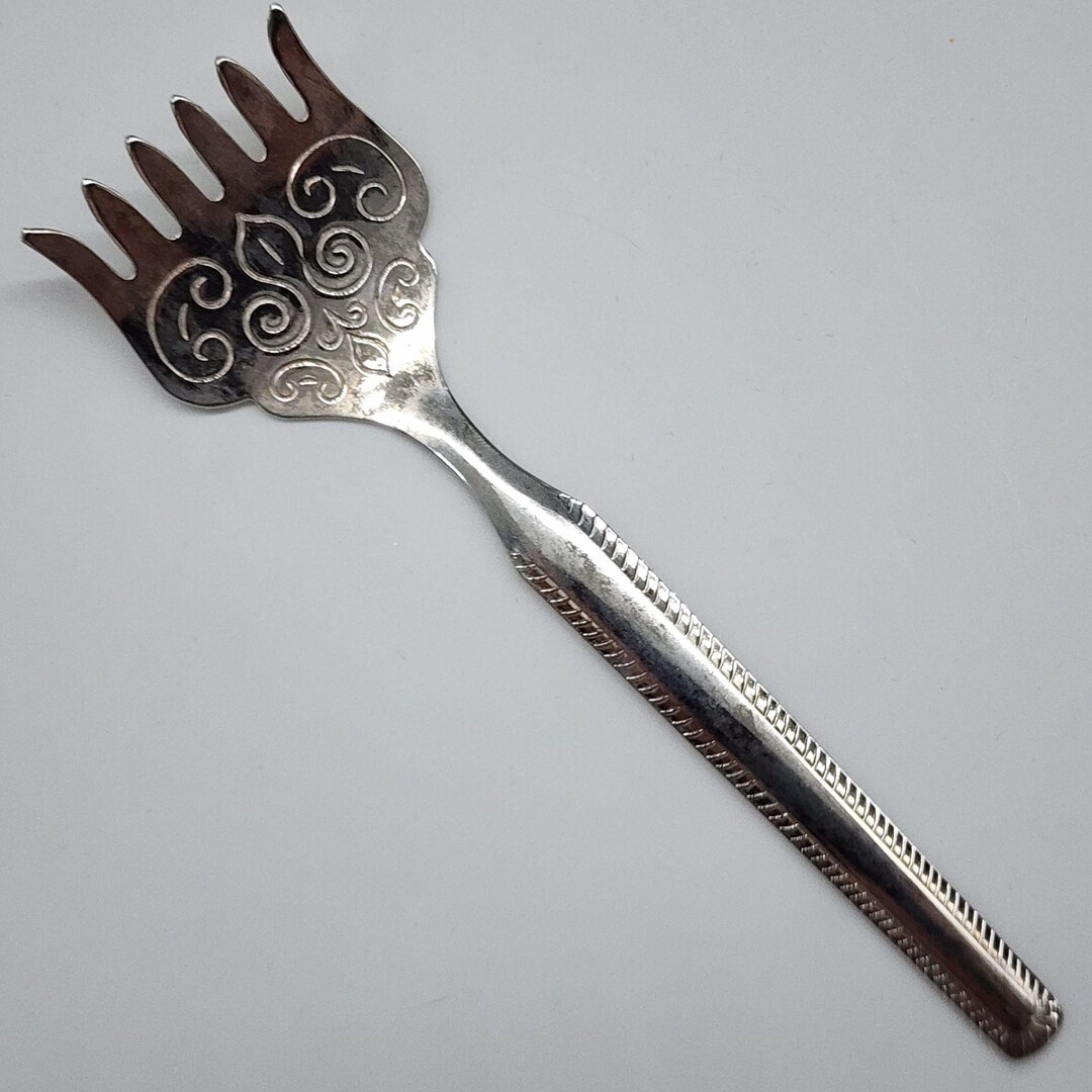 VTG Mayell E.P. on Steel Sardine Fork Silver Plated Made in England 5. ...
