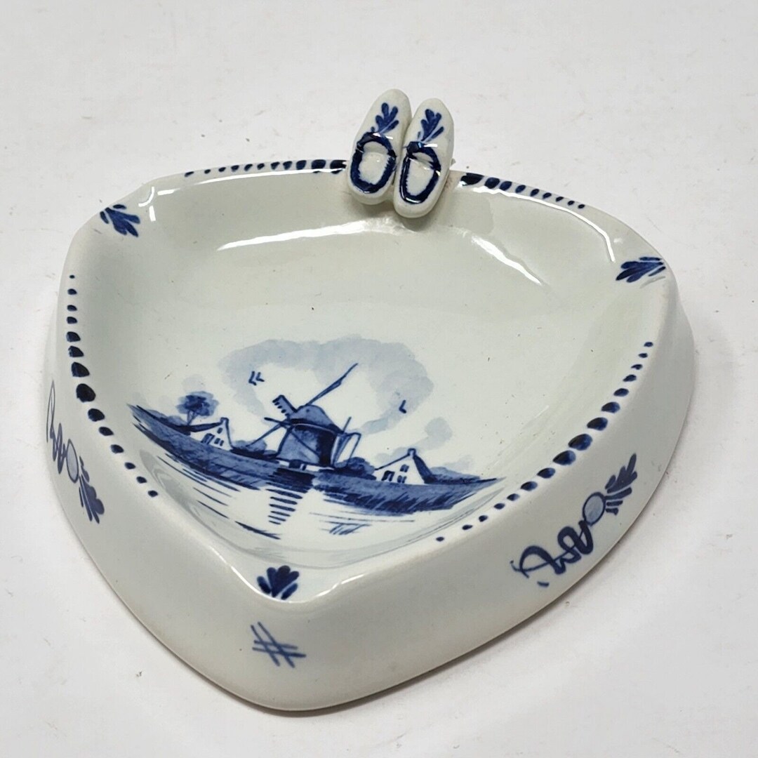 Delft Ashtray Hand Painted Triangle Shape With Clogs Windmill - Etsy