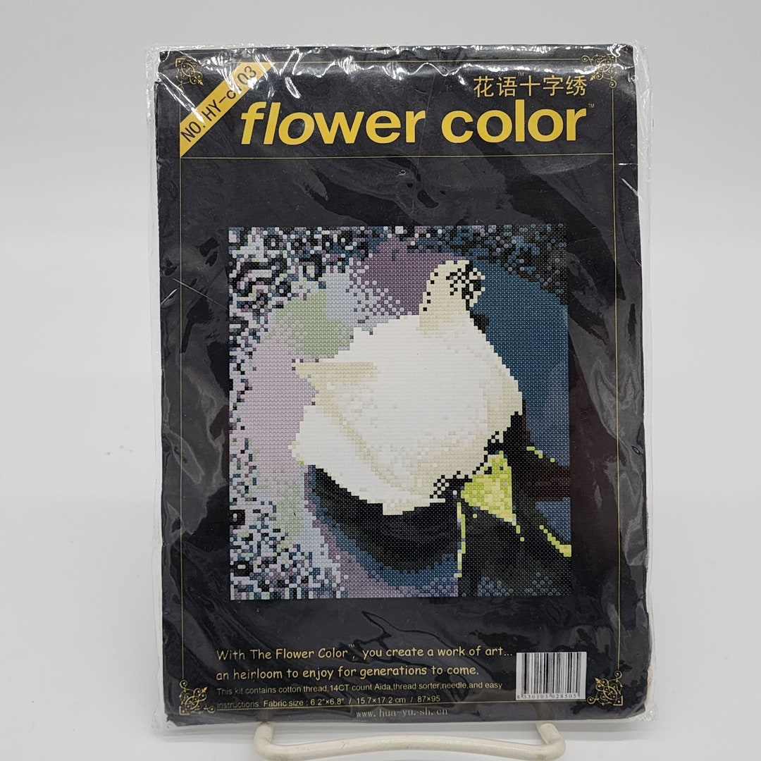 HUAYU Cross Stitch Pattern Flower on Black Aida Fabric Flower Color - Etsy