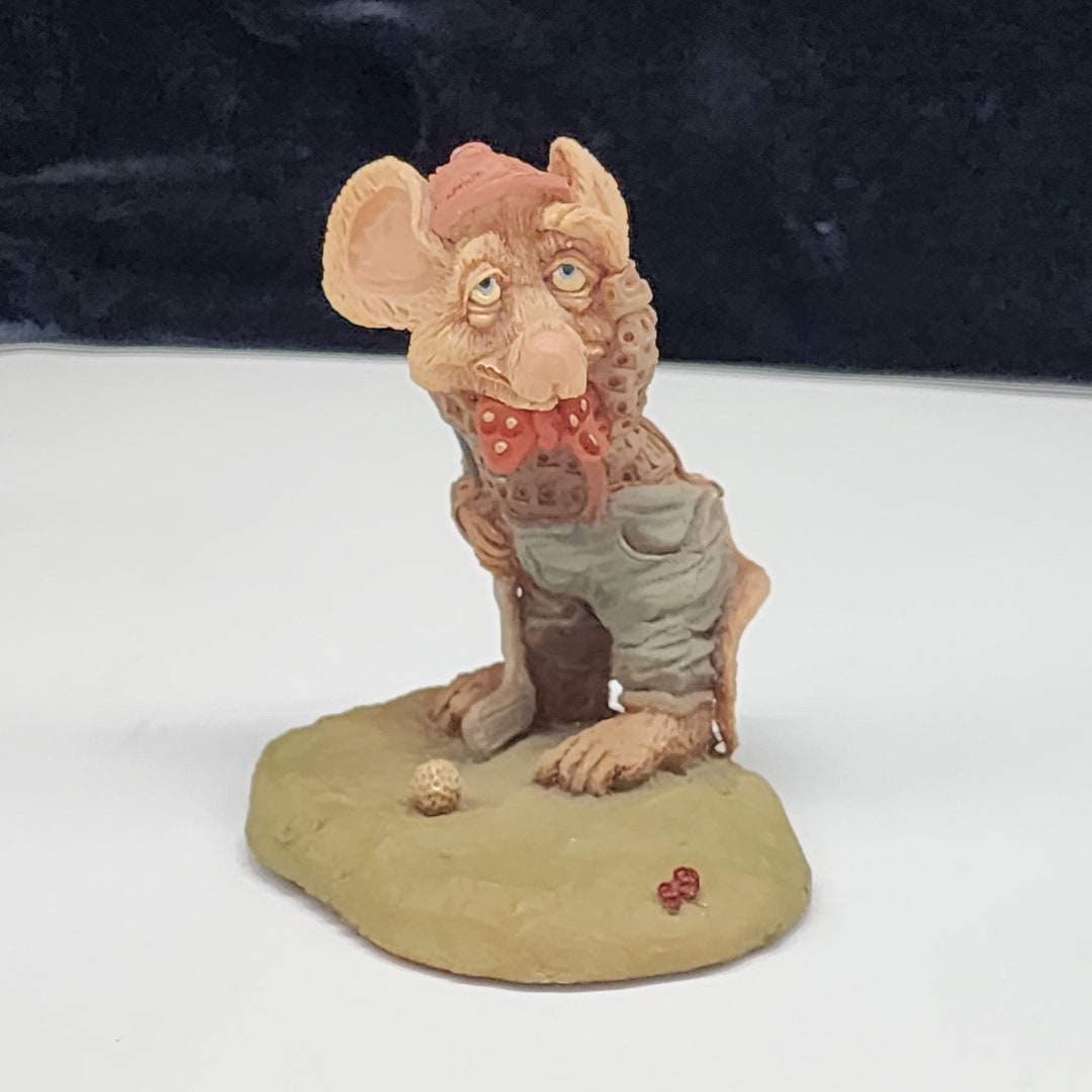 Frumps Melvin Golfing Rat Mouse Figurine D Harris D&D Studio ...
