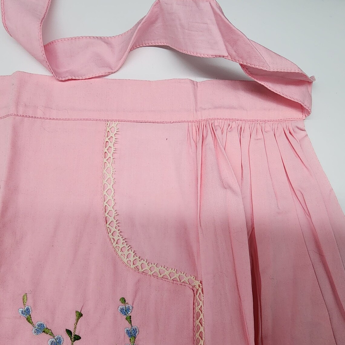 Pink Cotton Apron Machine Embroidered Blue Flower White Lace Front ...
