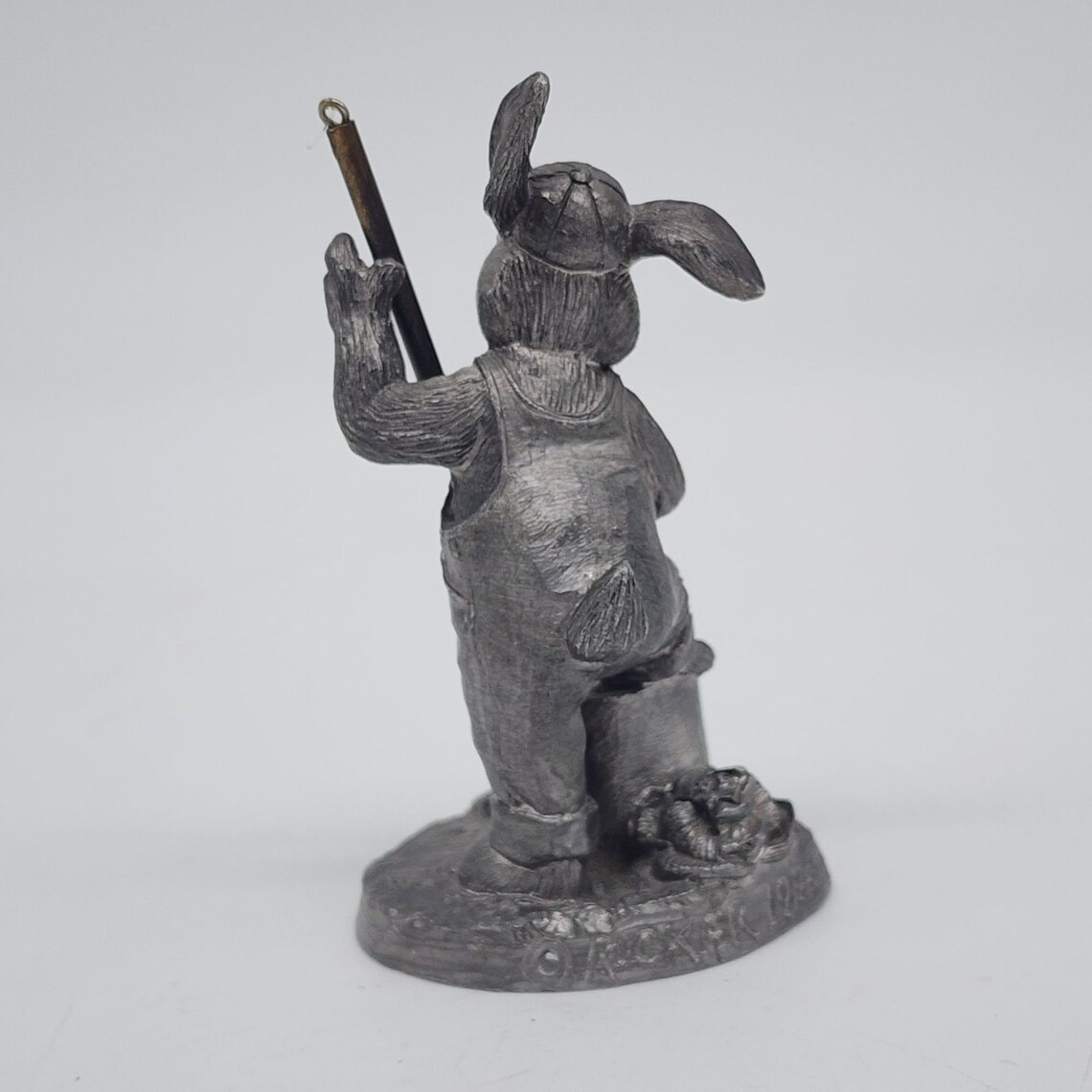 Michael Ricker Pewter Rabbit Figure Playing String 1996 540/3000 VTG 3. ...