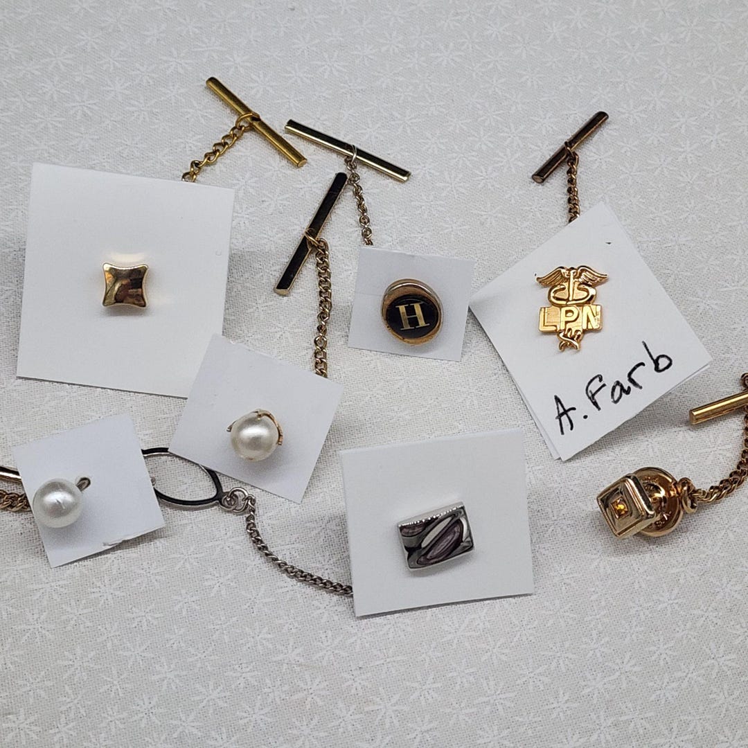 Vintage Assorted Tie Tacks & Lapel Pins Gold Silver Tone With Pearls ...
