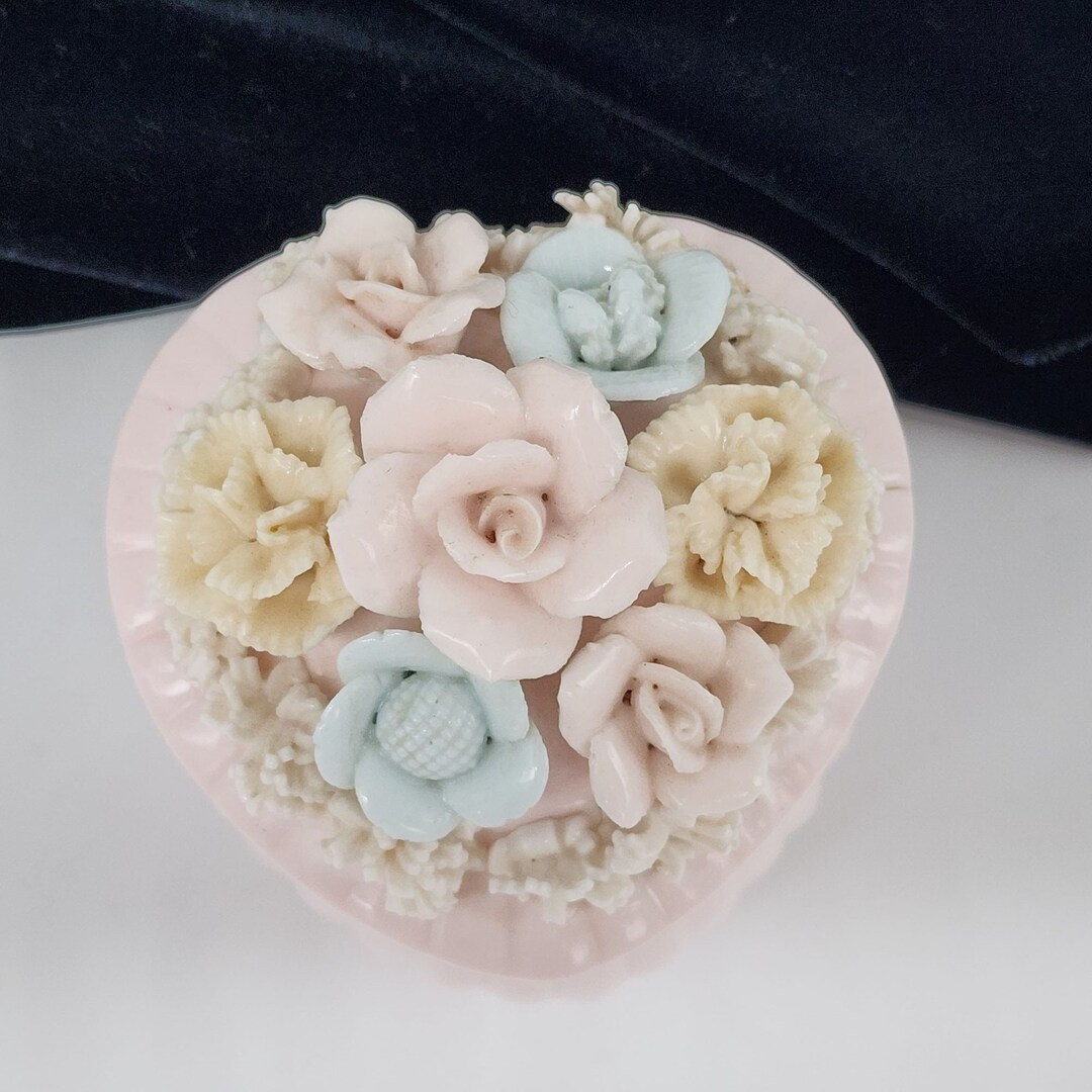 1950s Karen Carson Creations Ceramic Hinged Heart Trinket Box Floral ...