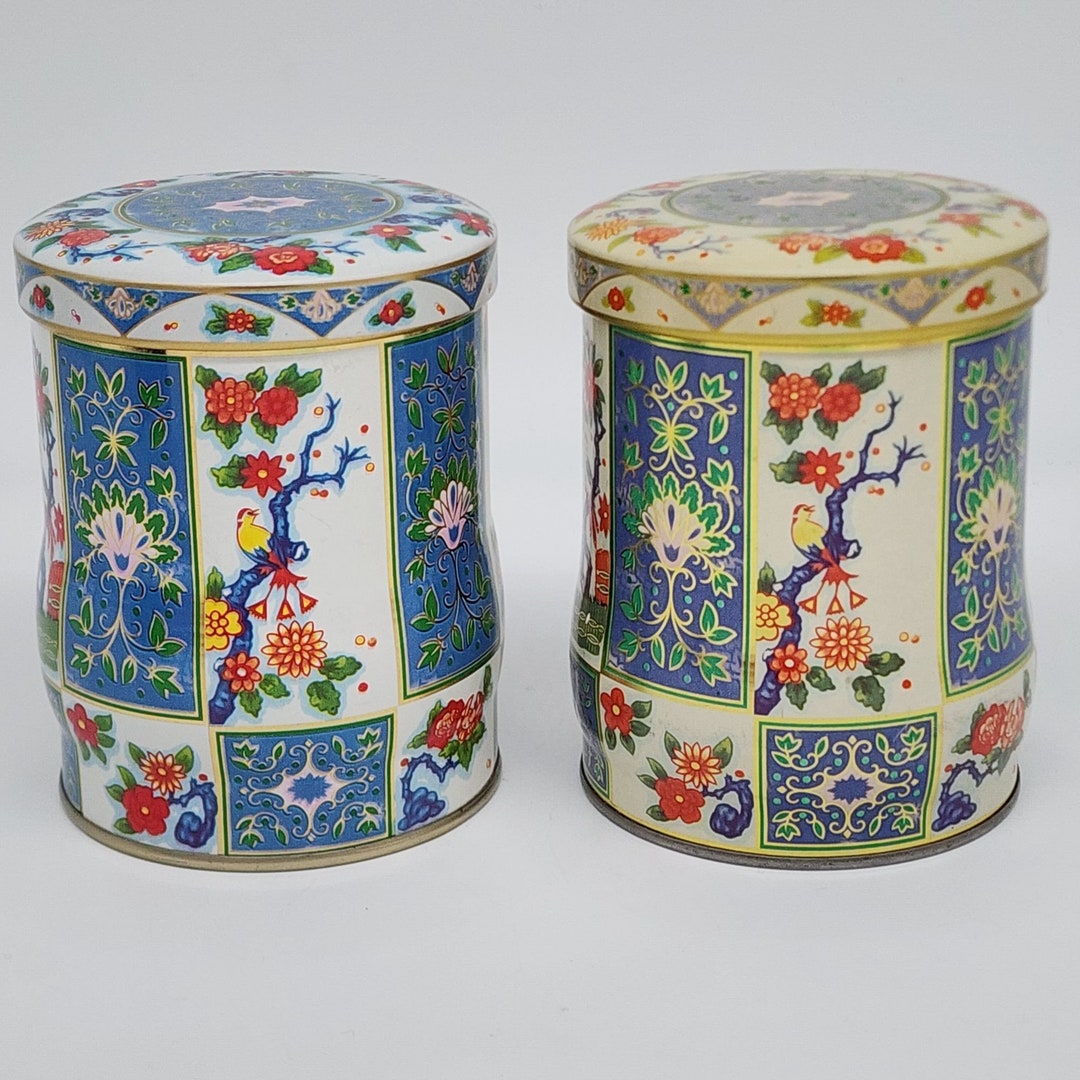 Daher Floral Tin Container Round Yellow Bird Blue and White VTG 5" Tall ...