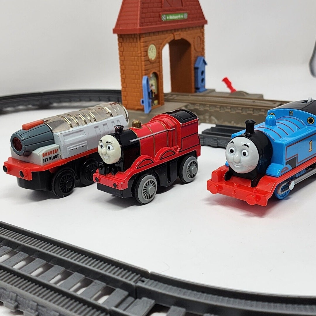 Thomas & Friends Track Set Wellsworth Station Trackmaster - Etsy
