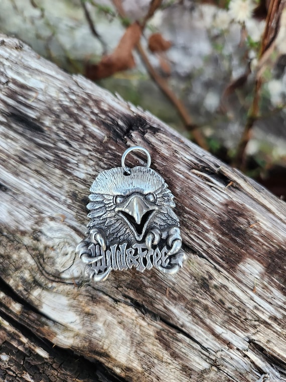 Vintage 1989 "Wild & Free" GS Biker Eagle Pendant - Gem