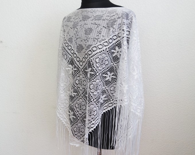 White Lace Poncho Boho Chic Poncho Sheer Poncho Lace Poncho With Fringe ...