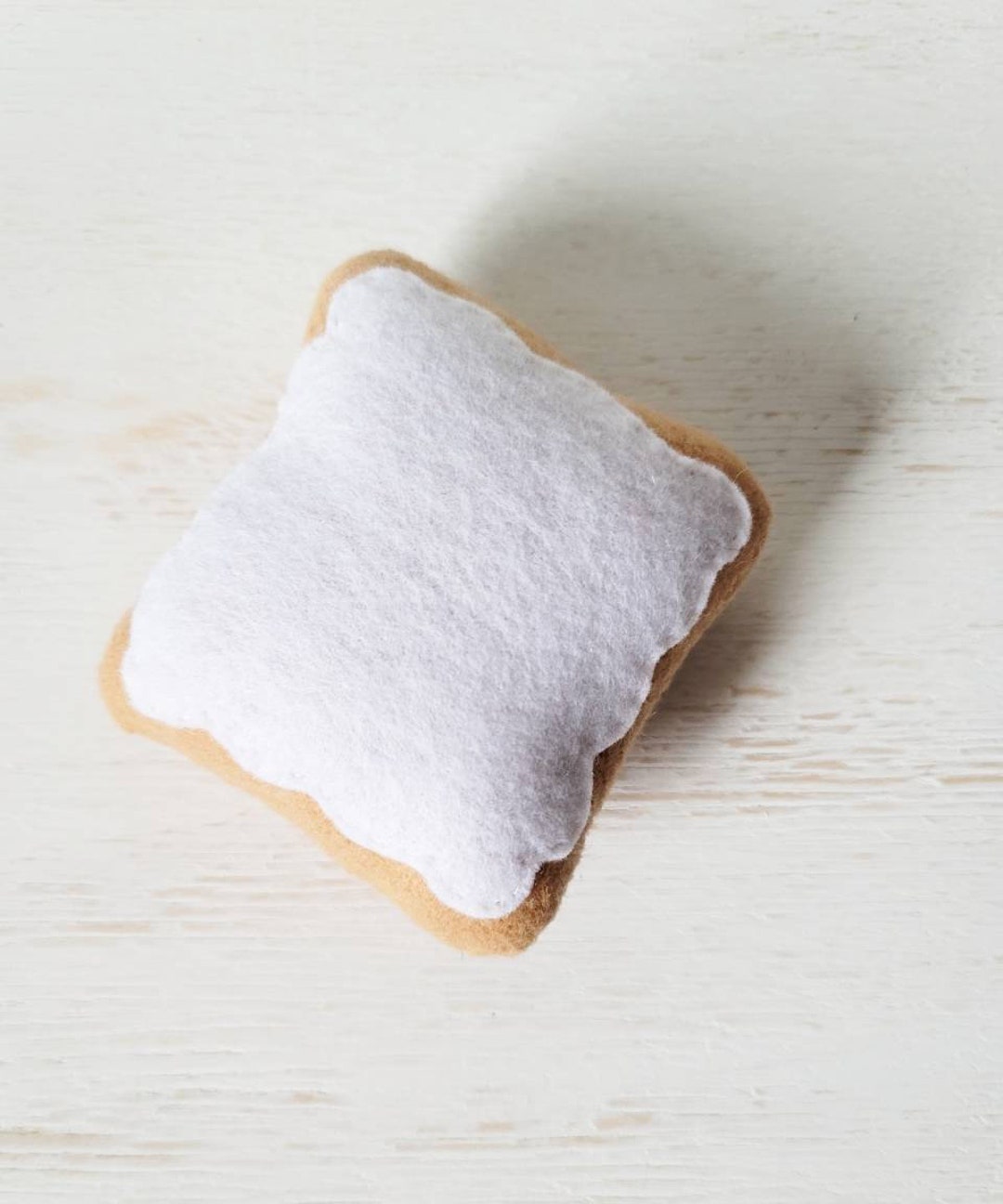 Beignet Cat Toy - Etsy