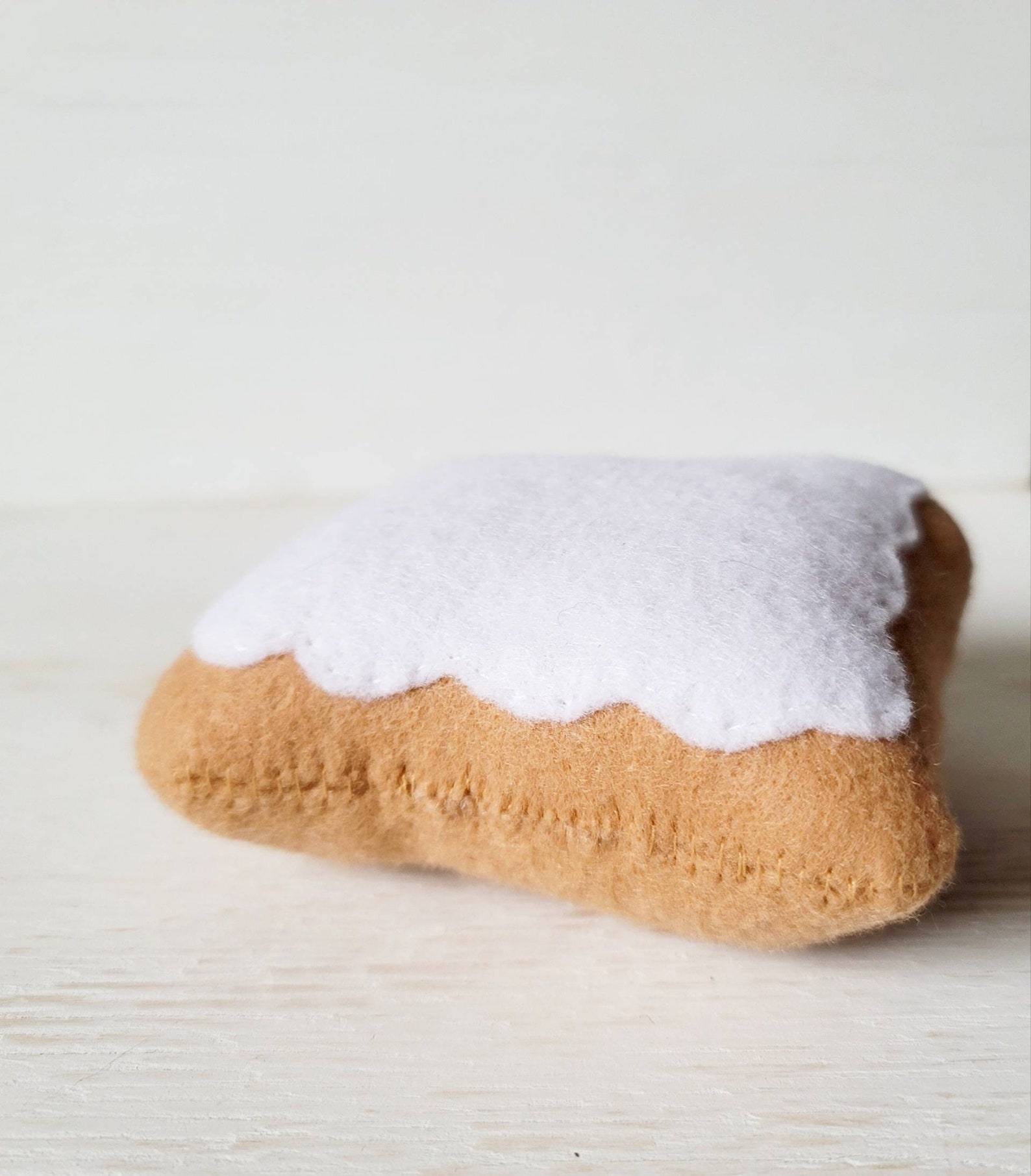 Beignet Cat Toy | Etsy