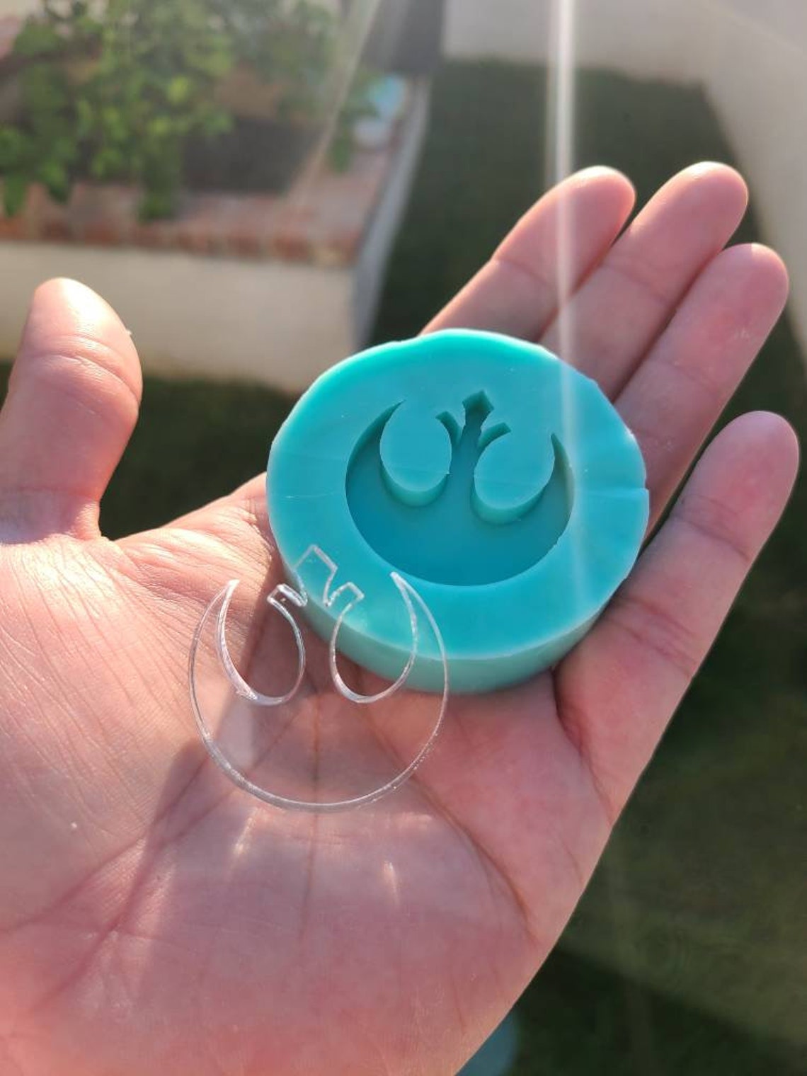 VERY SHINY Rebel Logo Silicone Mold for Resin - Etsy