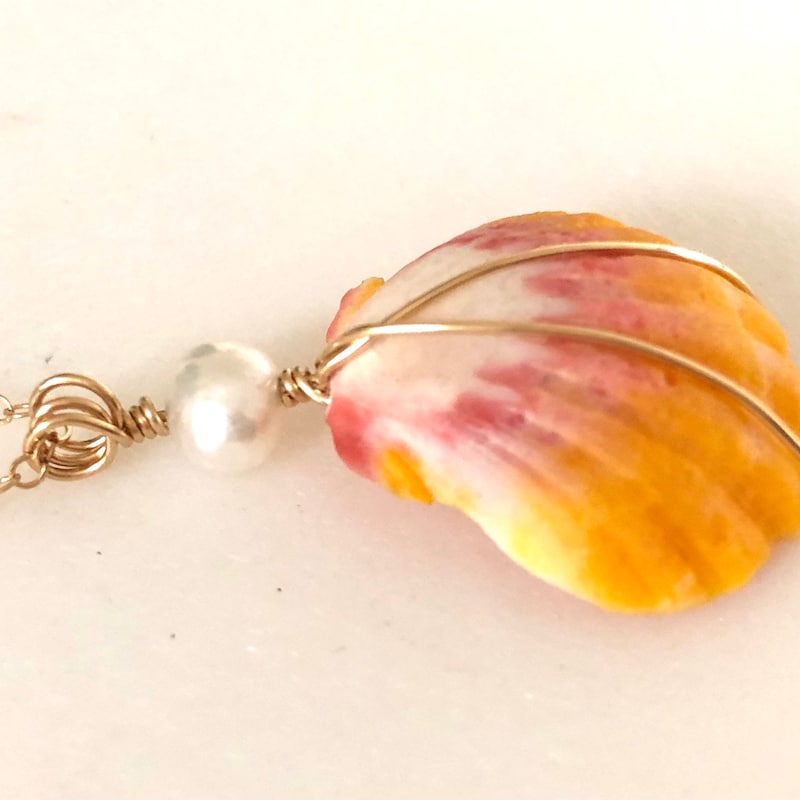 Sunrise Shell Necklace - Etsy