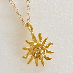 Sun Necklace, Radiant Sun Charm, Happy Face Sun Pendant, Petite ...