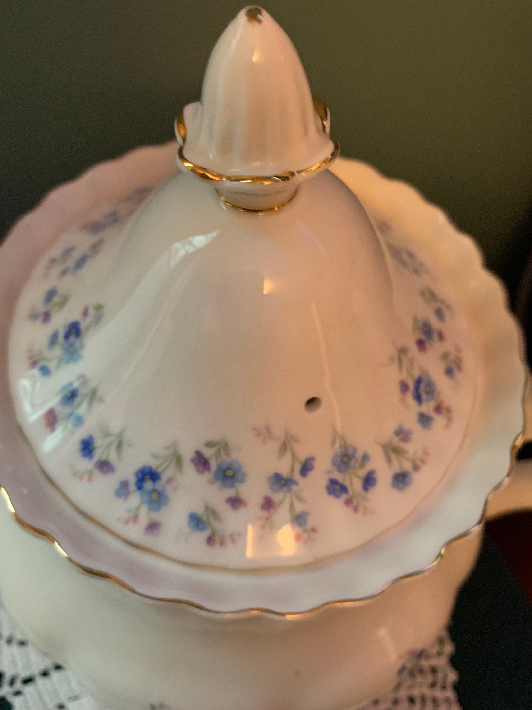 Vintage Royal Albert Memory Lane Teapot - Etsy UK