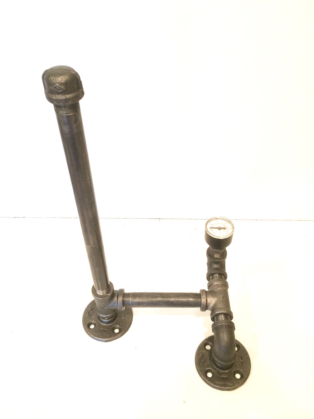 Urban Industrial Pipe Wall Rack With Gauge Clothing Rack, Closet ...