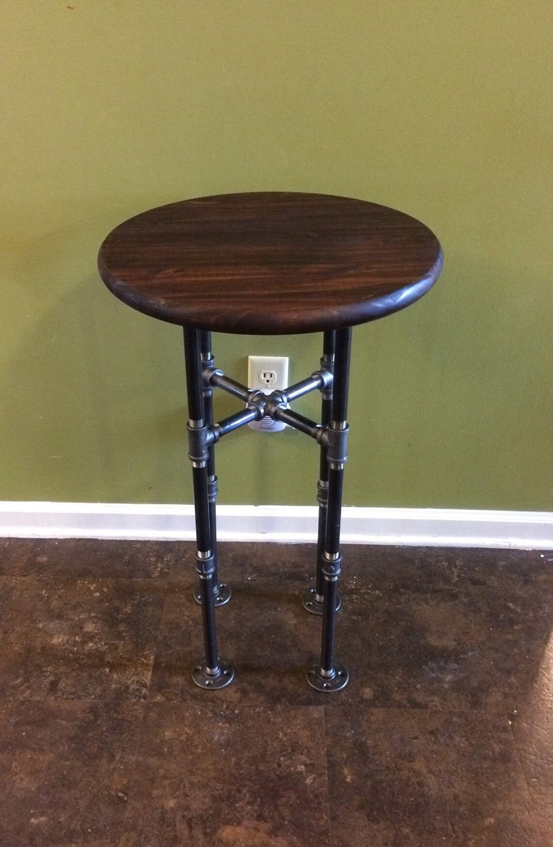 Urban Industrial 18 or 24 Round Pipe Table PICK - Etsy