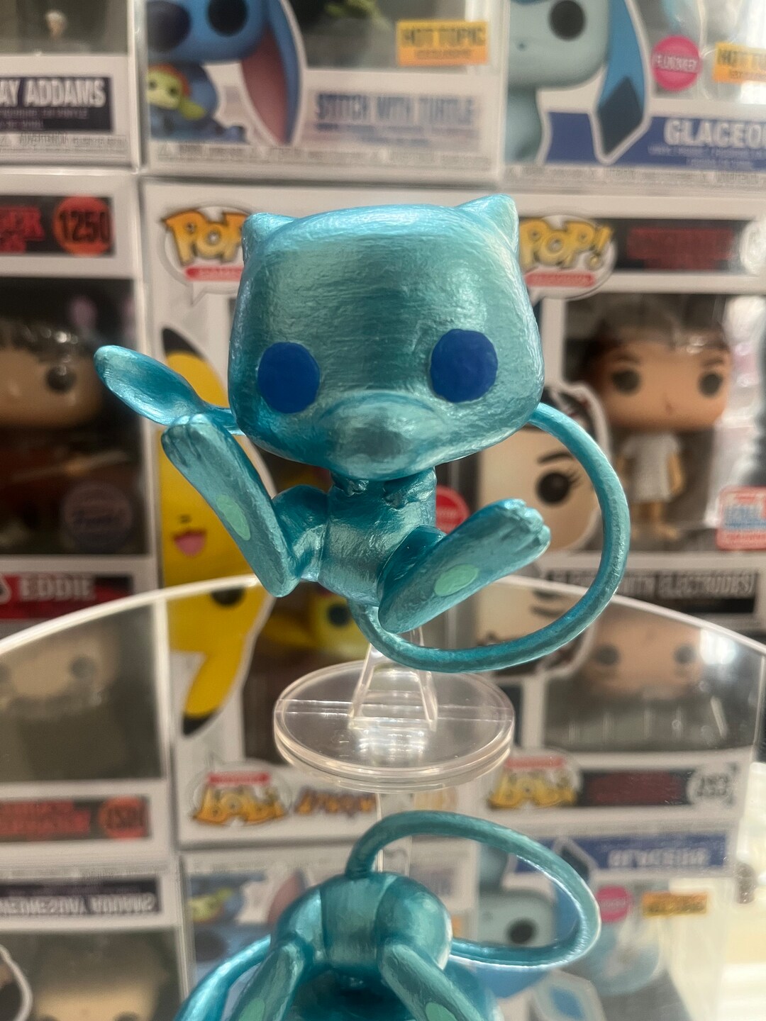 Custom Funko Pop pokémon Mew - Etsy