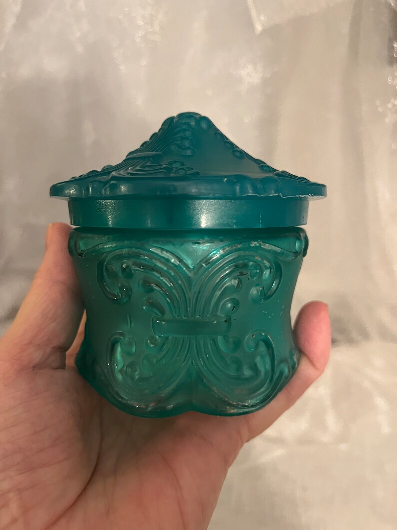 AVON 1974 Venetian Blue Sonnet Bath Pearls / Empty No Box - Etsy