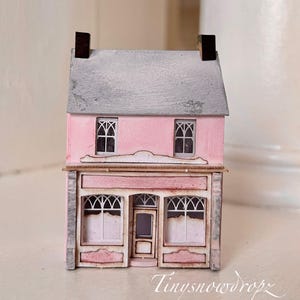 Miniature Shabby Chic House - Perfect Dollhouse Decor! - Etsy