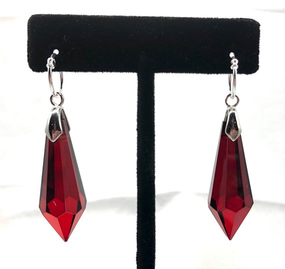 Weiss Volume 7 Cosplay Earrings | Etsy