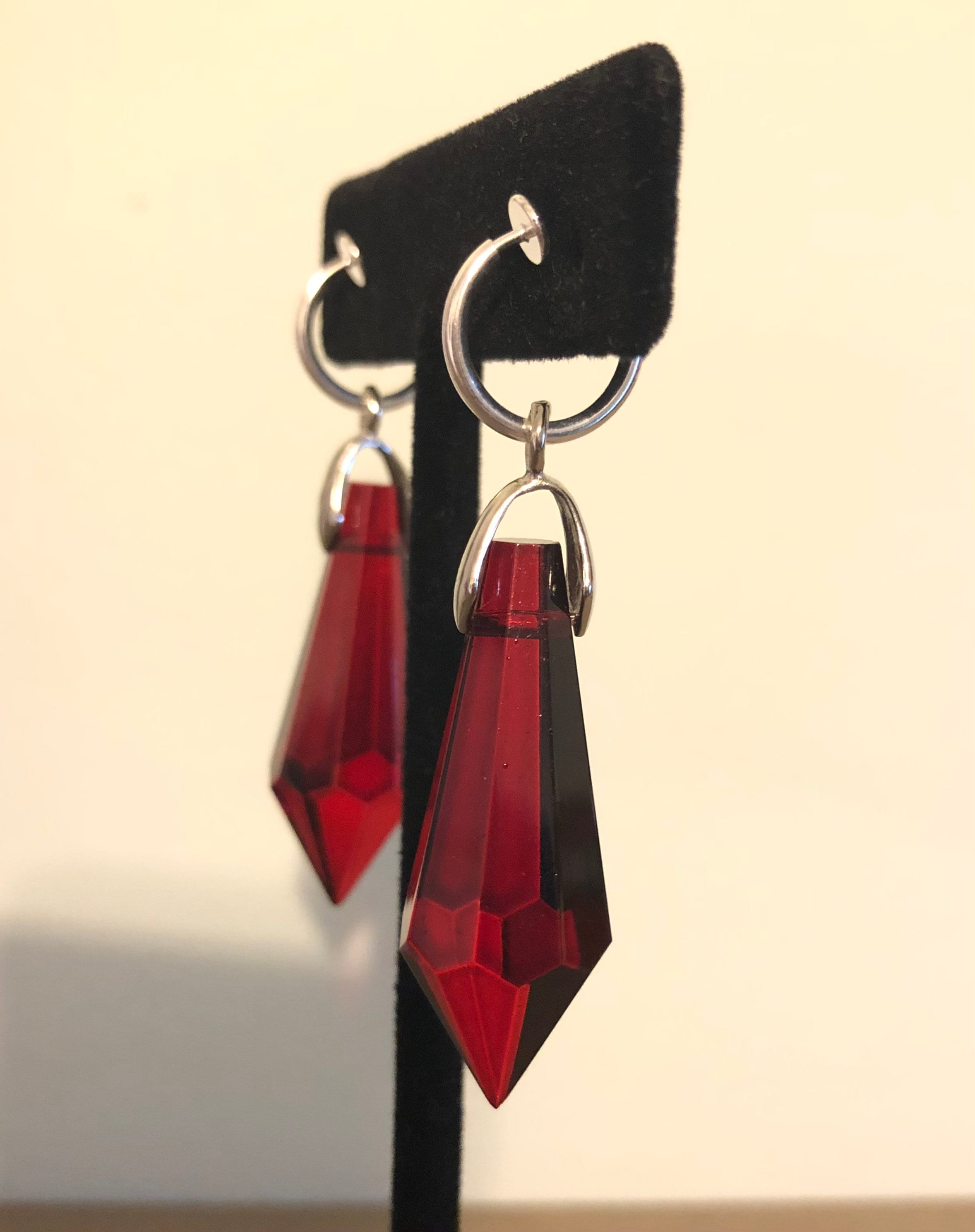 Weiss Volume 7 Cosplay Earrings - Etsy