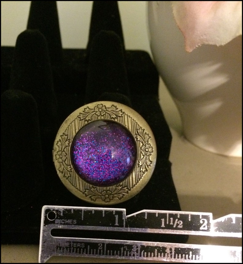 Locket Ring With Color Variations - Etsy