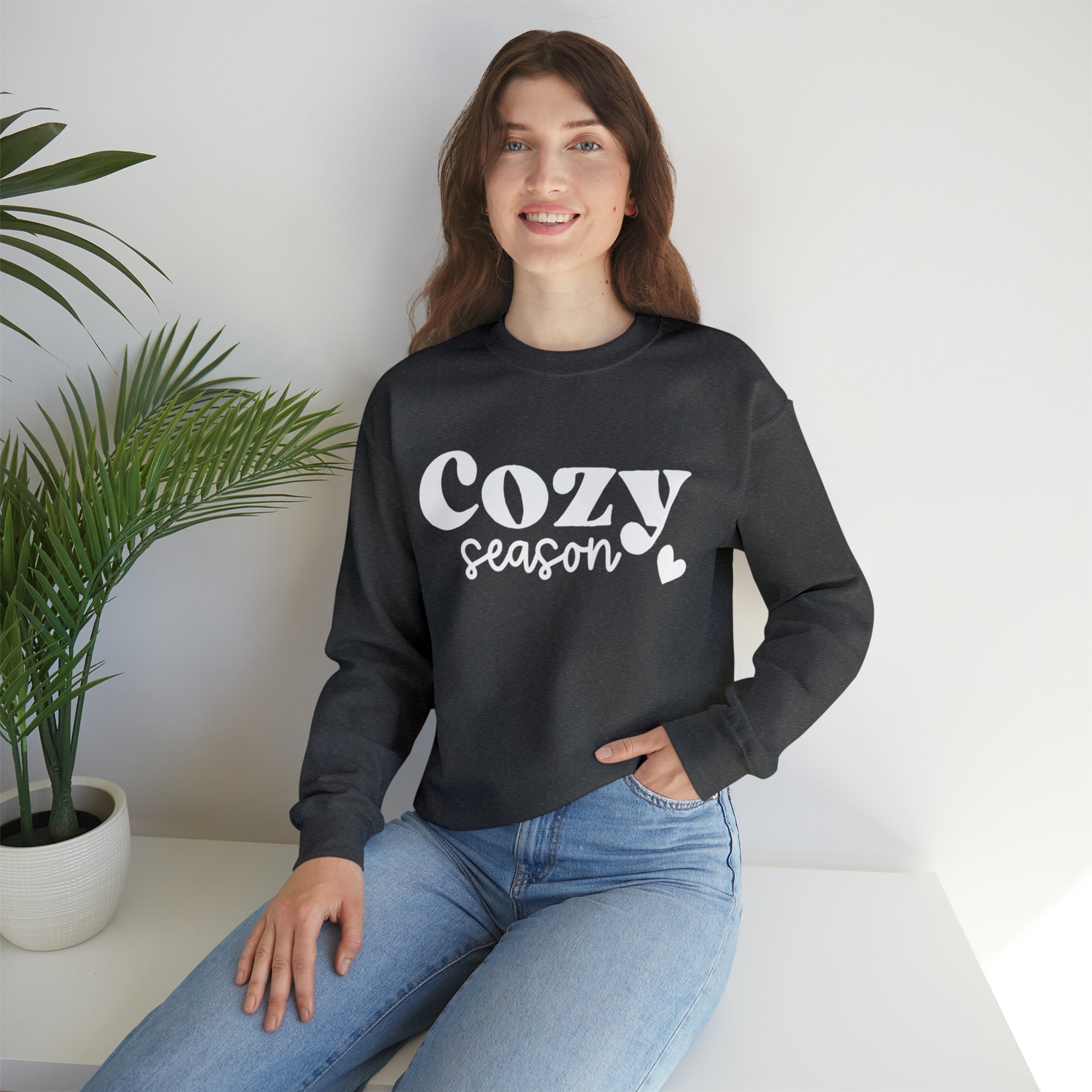 Seasonal Sweatshirt Styles: Embracing Cozy Comfort in the Fall-Winter ...