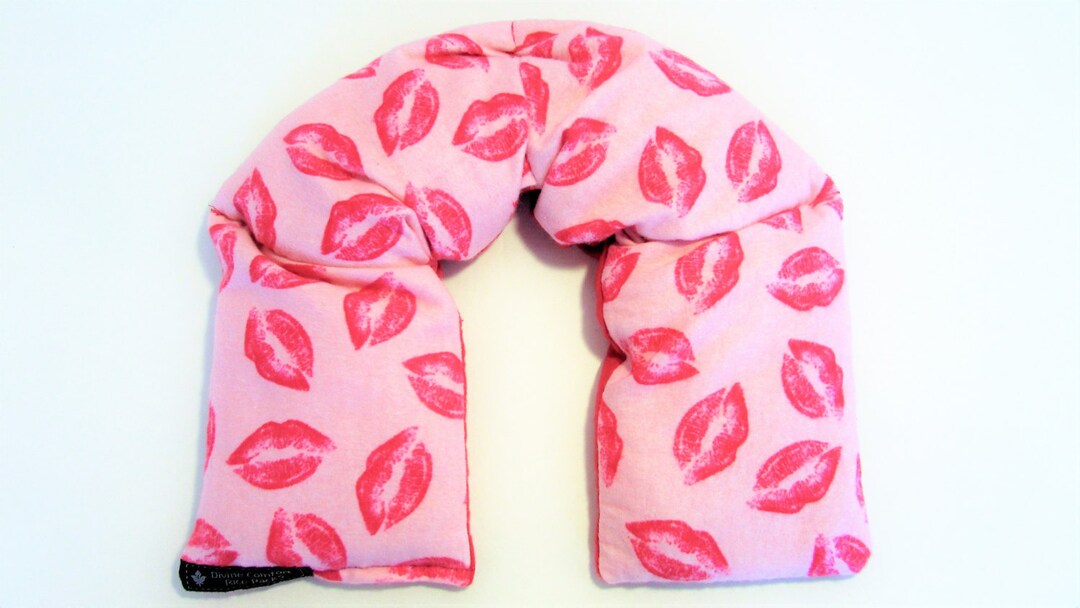 Long Neck Rice Heat Pad, Pink Lips Flannel, Hot Cold Therapy - Etsy