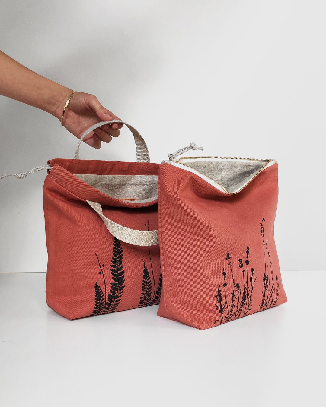 Project Bag Vibrant Red Maple, Hand-printed. Drawstring Bag or Zipper ...