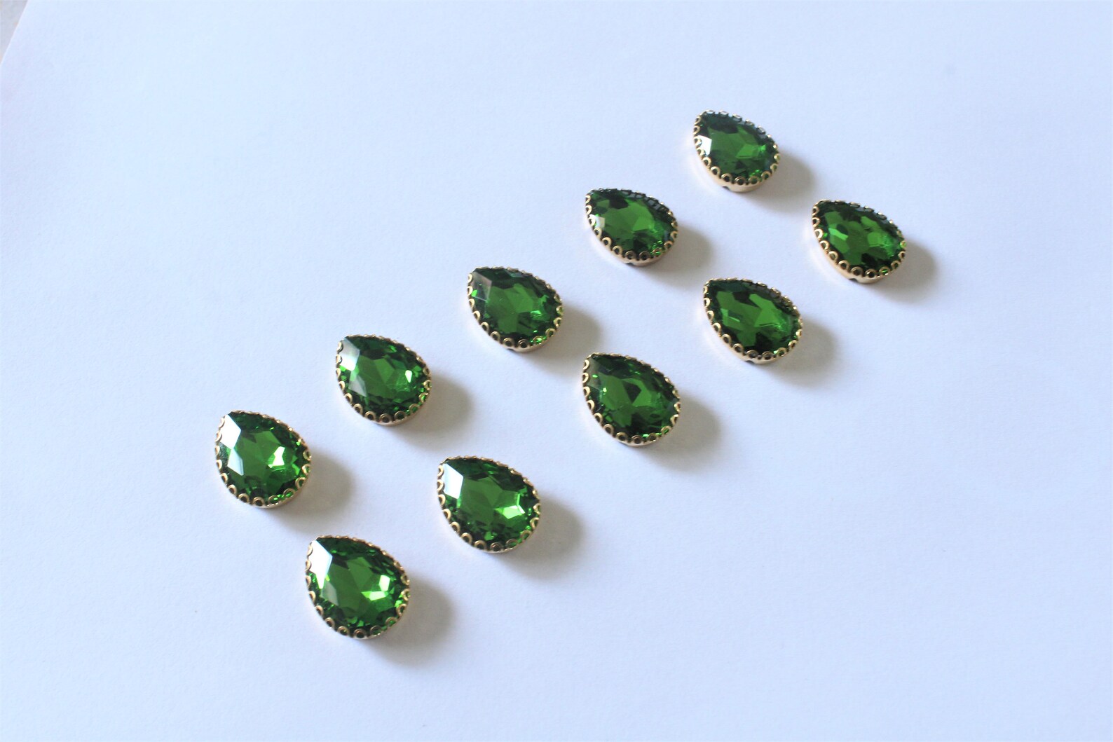 15 Pieces Green Color (12x 18 MM) Tear Shape Sew on Glass Crystal Stone ...