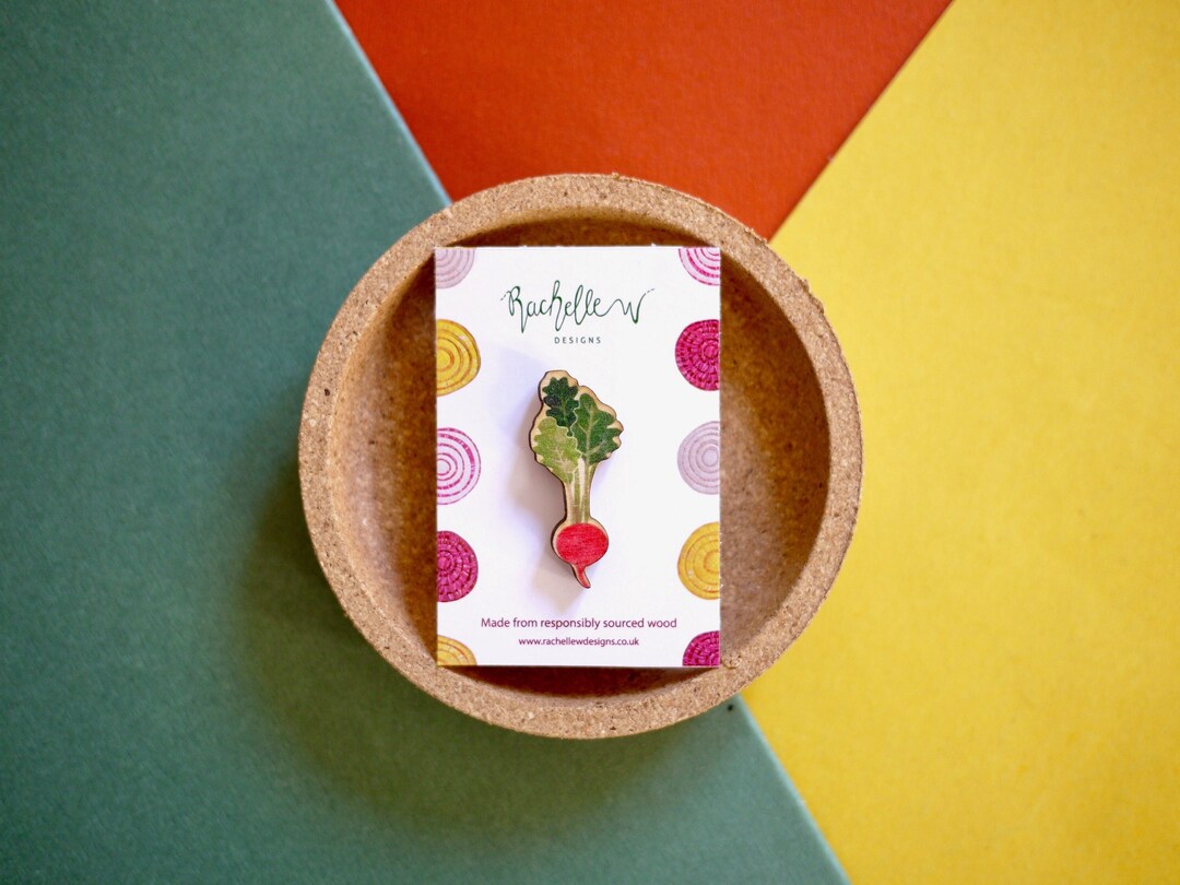 Beetroot Wooden Pin Badge | Vegetable Lover Gift | Stocking Filler - Etsy