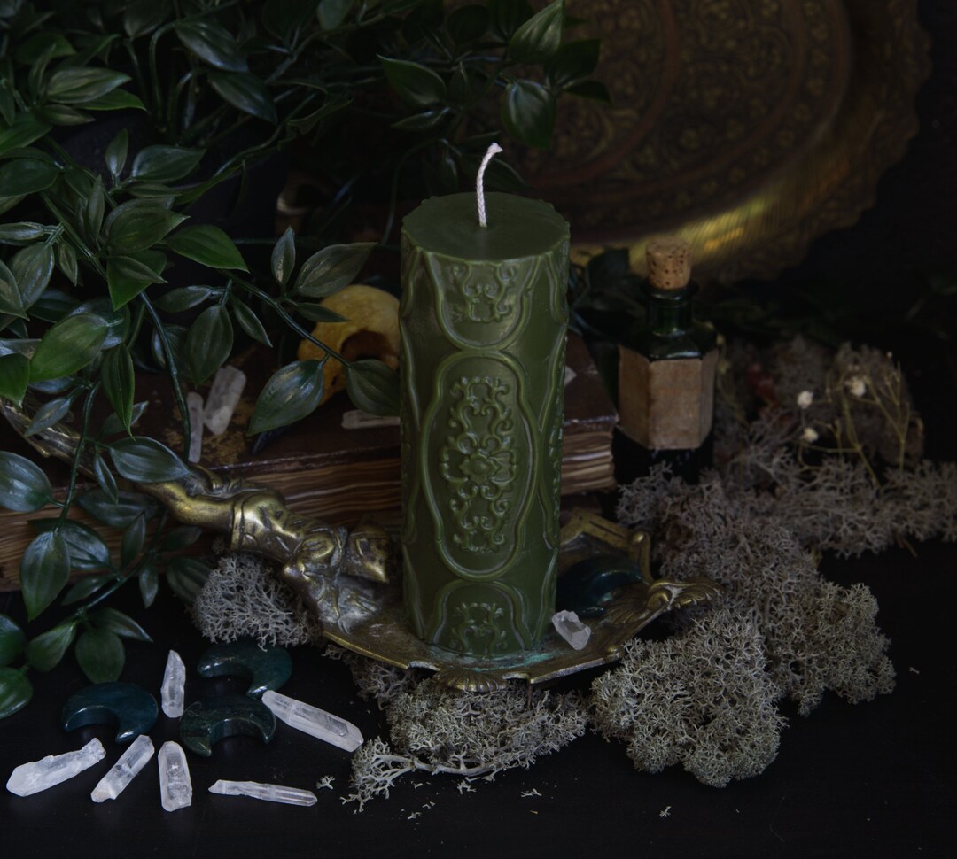 Ornate Gothic Candle, Maimalist Candle, Green Altar Candle, Victorian ...