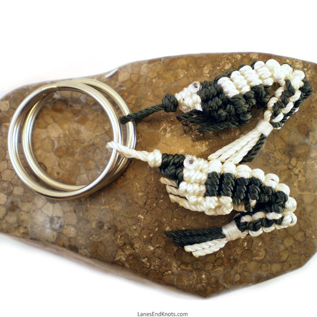 Small Macrame Shrimp Key Chain, Knotted Shrimp Key Ring, Black Rili ...