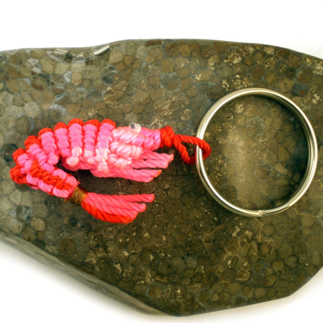 Small Knotted Shrimp Key Chain red / Hot Pink / Light Pink, Macrame Shrimp Key Ring, Macrame Key ...
