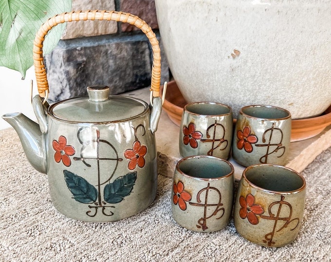 Vintage Made in Japan Tea Set, 4 Tea Cups, and One Teapot, Sage Green ...