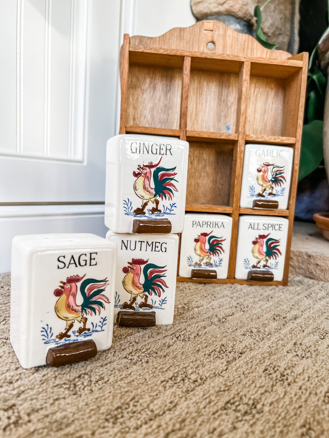 Freoroberts Company, 1950s Made in Japan Vintage Spice Rack Wall Cabinet, 8 Spice Jars With ...