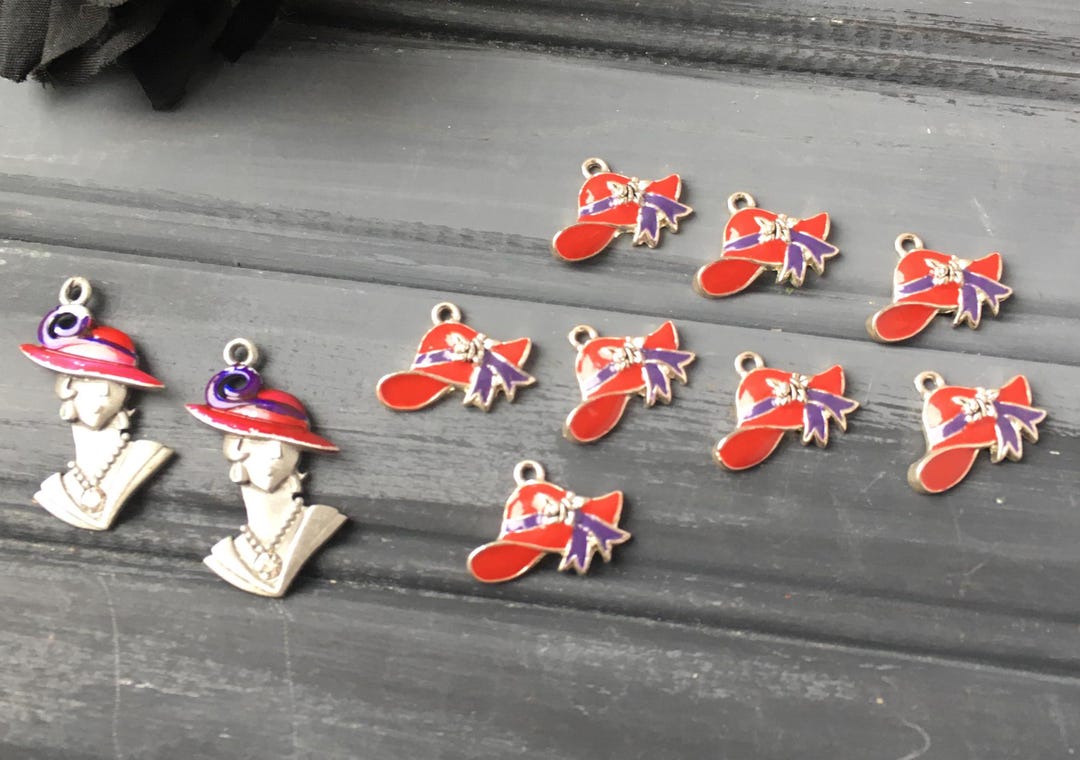 Red Hat Charms / Red Hat Society / Vintage Red Hat / Jewelry Charms ...