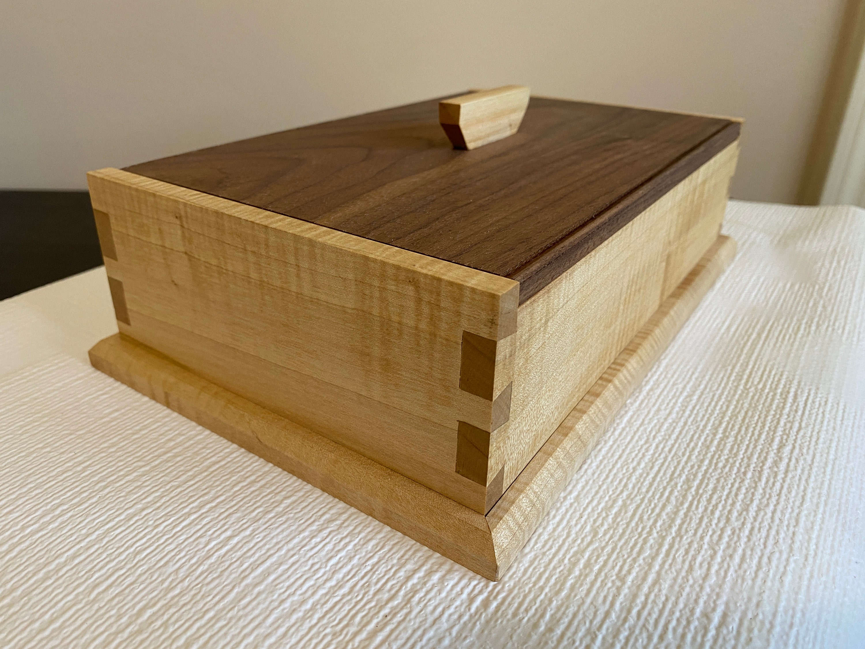 Keepsake Box - Curly Maple With Black Walnut Top - Etsy