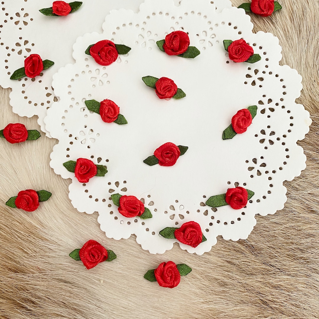 Red Roses With Leaf 20mm, Satin Red Roses, Mini Red Fabric Roses, Tiny ...