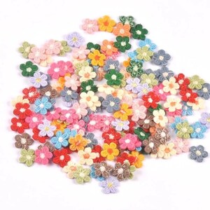 Assorted Mini Daisy 15mm 15pcs, Mix Colors Embroidery Applique Sew On ...