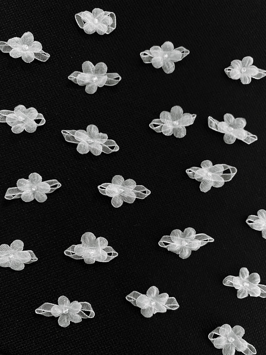 Tiny Silver White Flowers 20mm, Mini Fabric Flowers, Small Craft ...