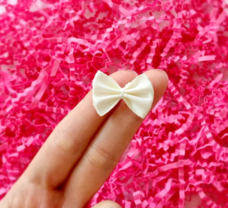 Ivory Mini Bow Tie (1"), Mini Ribbon Bows, Bows Applique,satin Bows ...