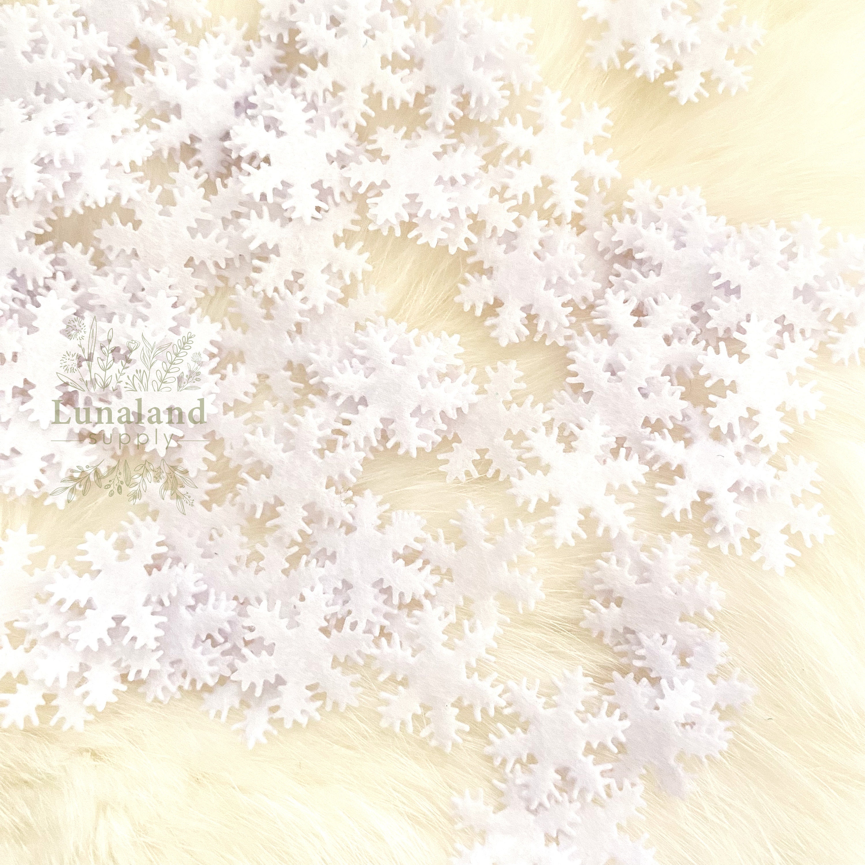 Tiny Felt Snowflakes 25pcs 10mm, Snowflakes Die Cut Shape, Christmas ...