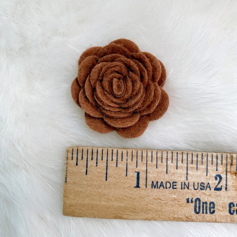 Neutral Felt Roses Rustic Mix Wool Felt Flowers Earth Tone 3D ...
