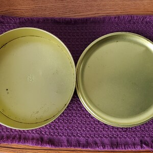 Vintage Guildcraft Gold Grape Embossed Tin Container // Storage Tin ...