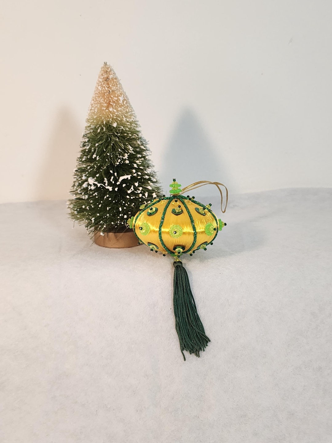 Vintage Green and Yellow Pushpin Christmas Ornament - Etsy