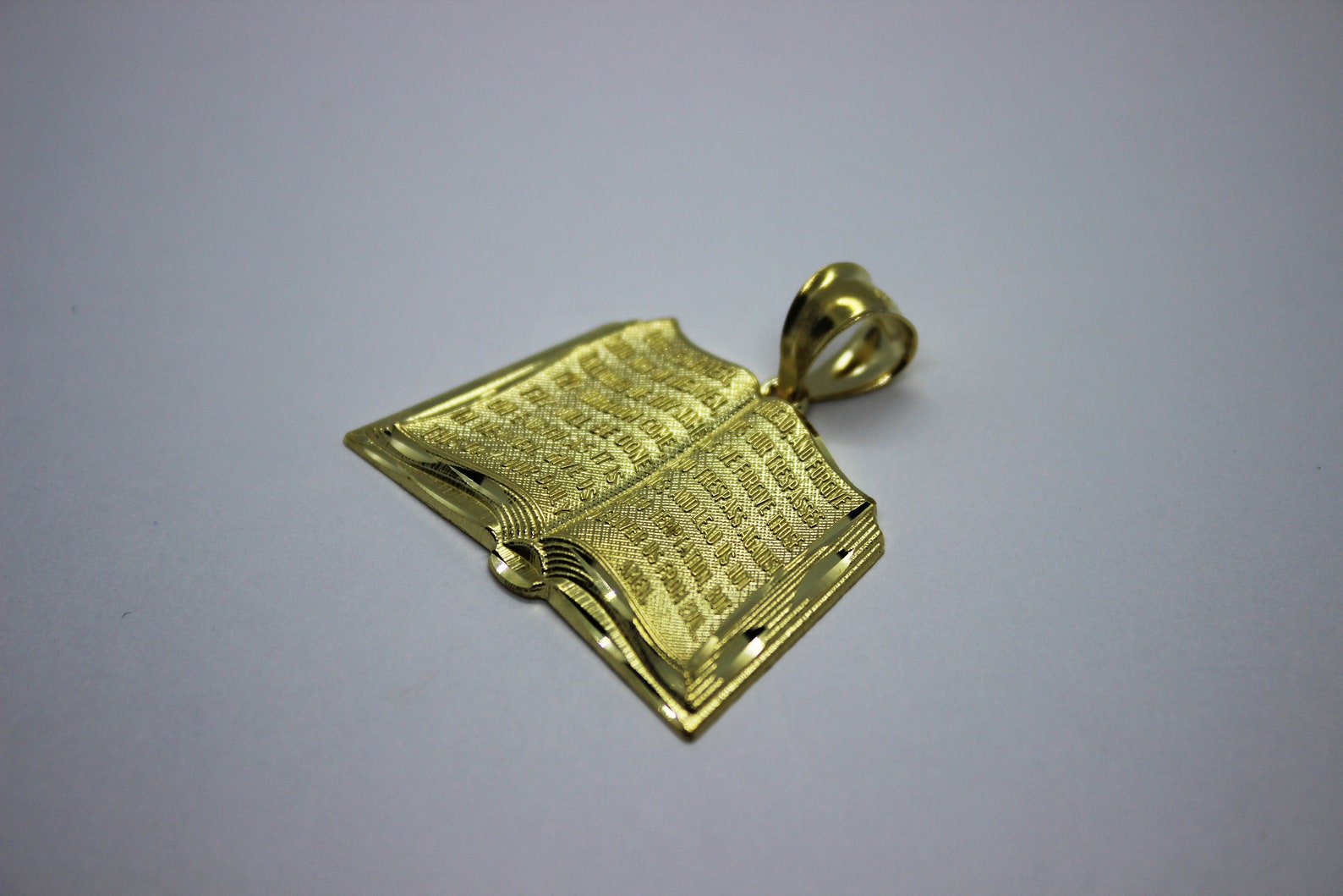 10K or 14K Yellow Solid Gold Bible Pendant 3 Sizes - Etsy