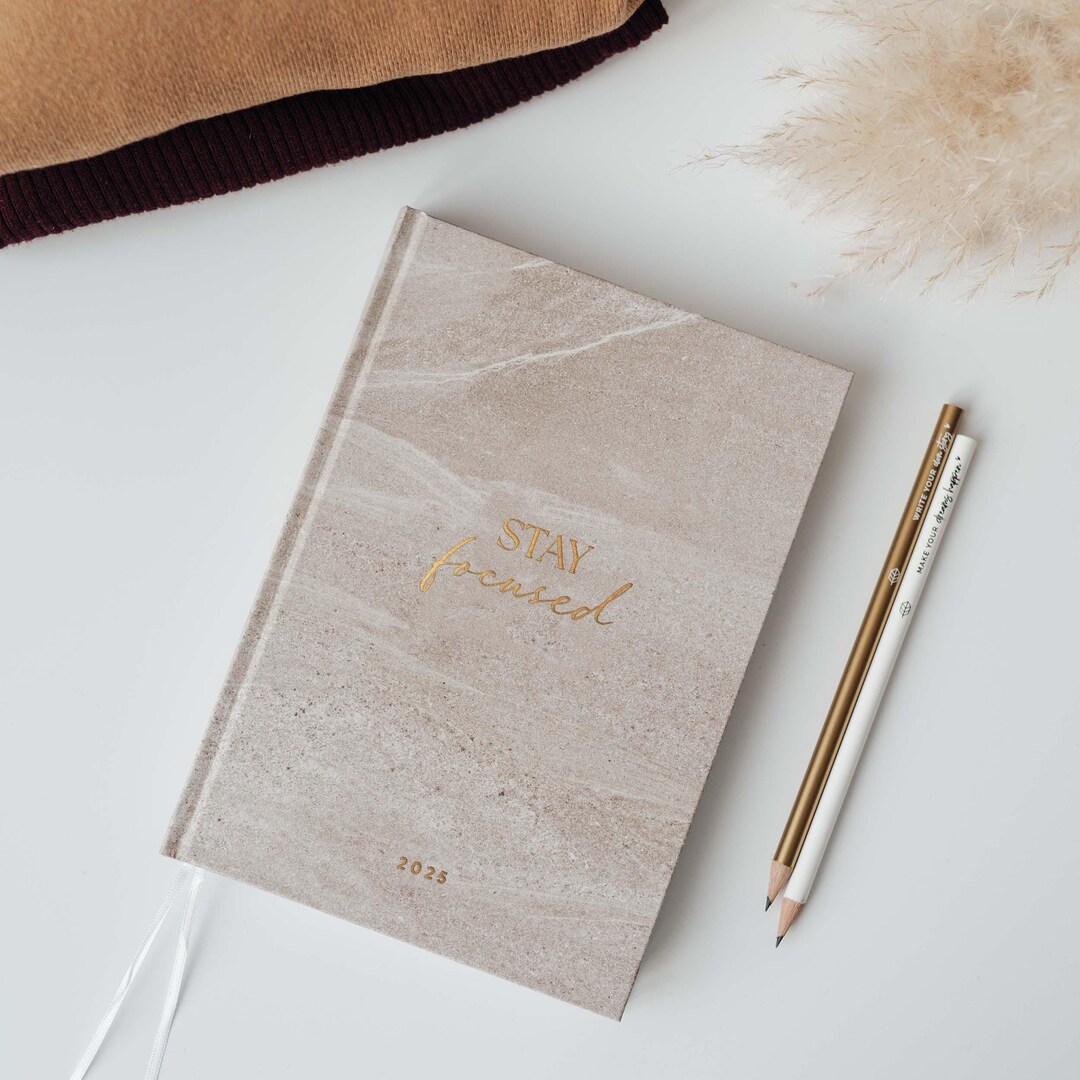 Weekly Planner 2025 Calendar Golden Sand 2025 Agenda Customizable ...